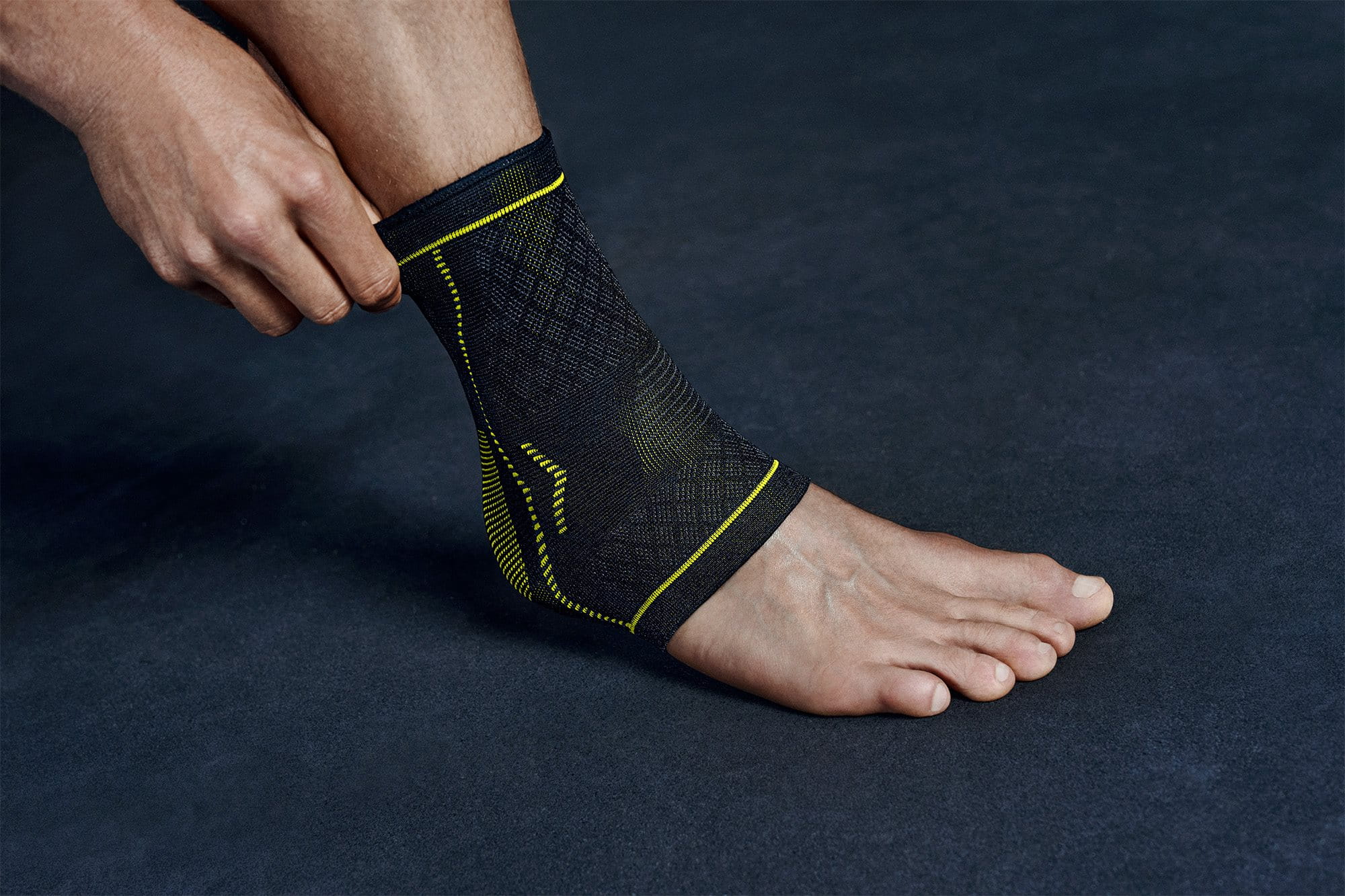 Performance Ankle Support - Advanced flexibility, stabilizing support